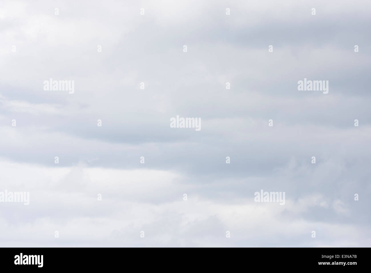 Abstract light gray overcast sky Stock Photo - Alamy