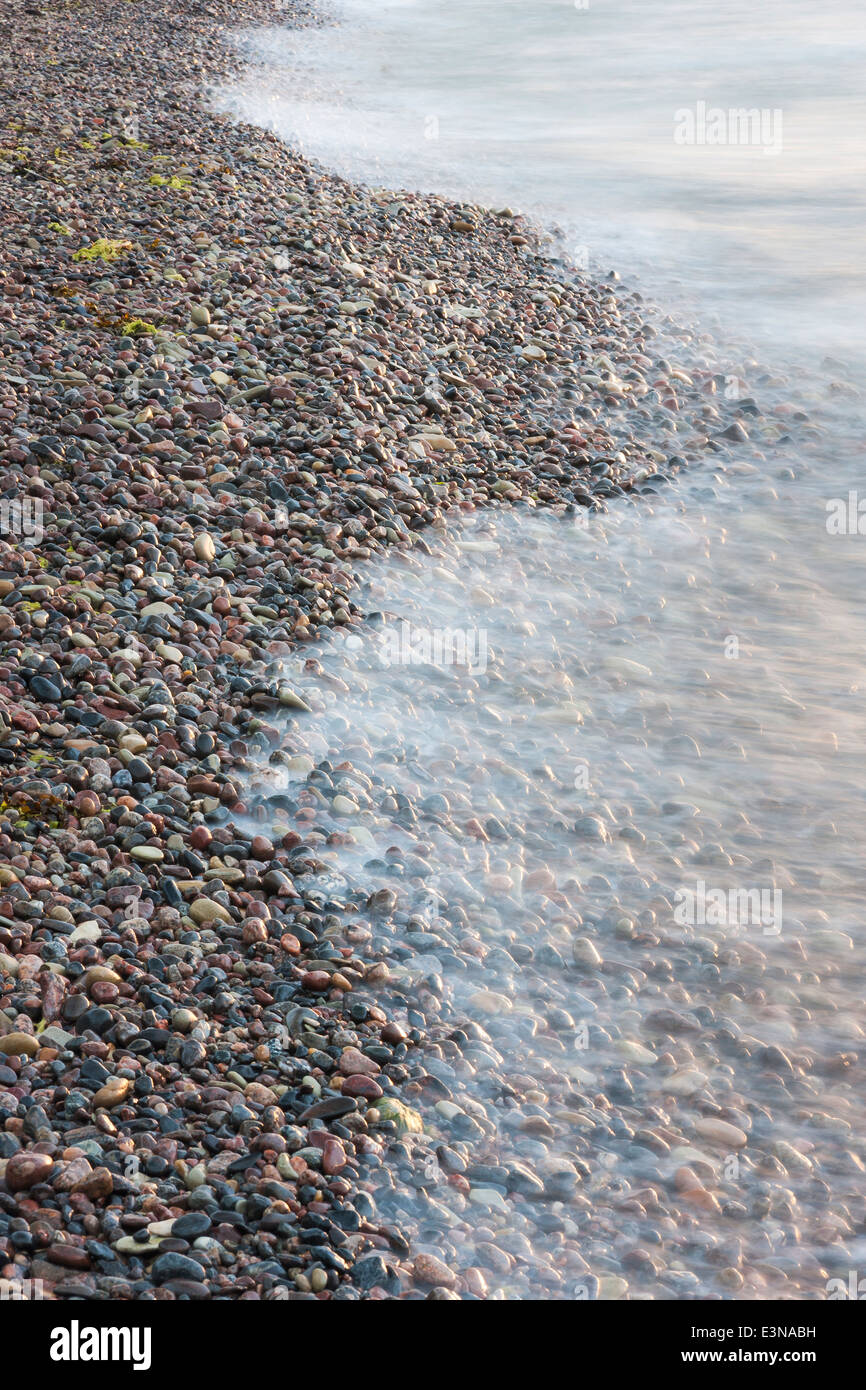 Small round rocks hi-res stock photography and images - Alamy