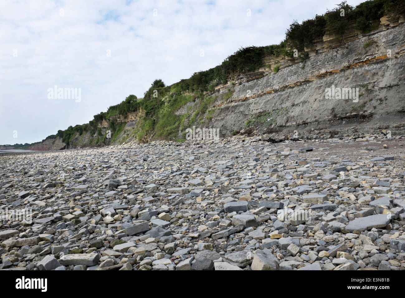 Rock Cliff Erosion on the beach at Penarth South Wales Stock Photo - Alamy