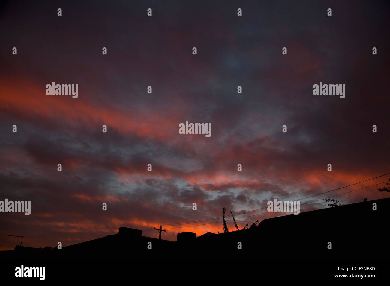 Overcast sky view hi-res stock photography and images - Alamy