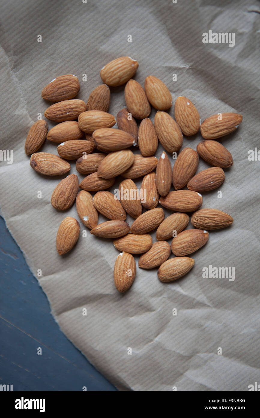 Large almonds hi-res stock photography and images - Alamy