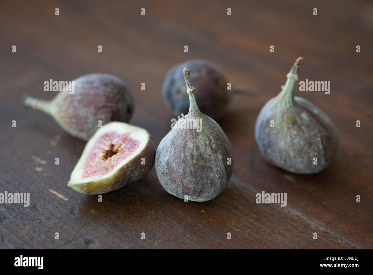 Five figs hi-res stock photography and images - Alamy