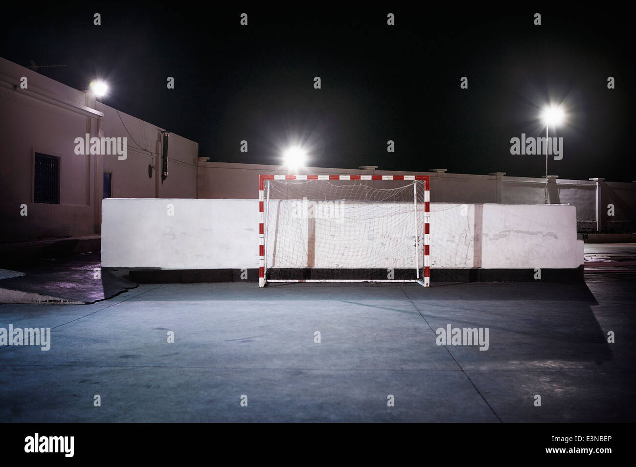 Goal structure hi-res stock photography and images - Alamy