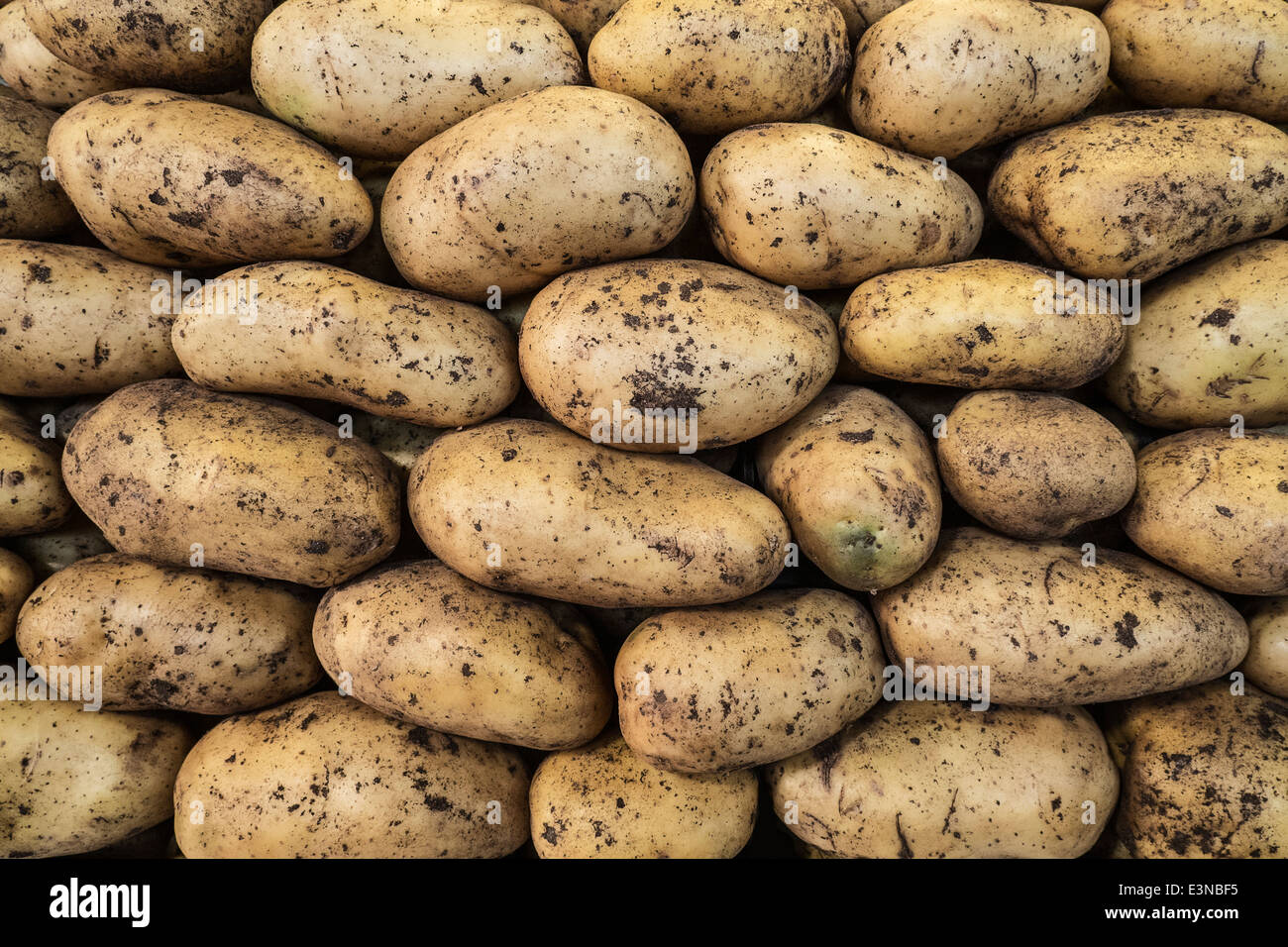 Full potatoes hi-res stock photography and images - Alamy