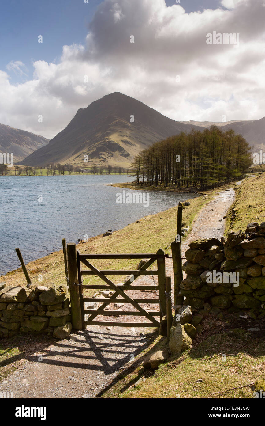 UK, Cumbria, Lake District, Buttermere, gate in path at end of Burtness ...