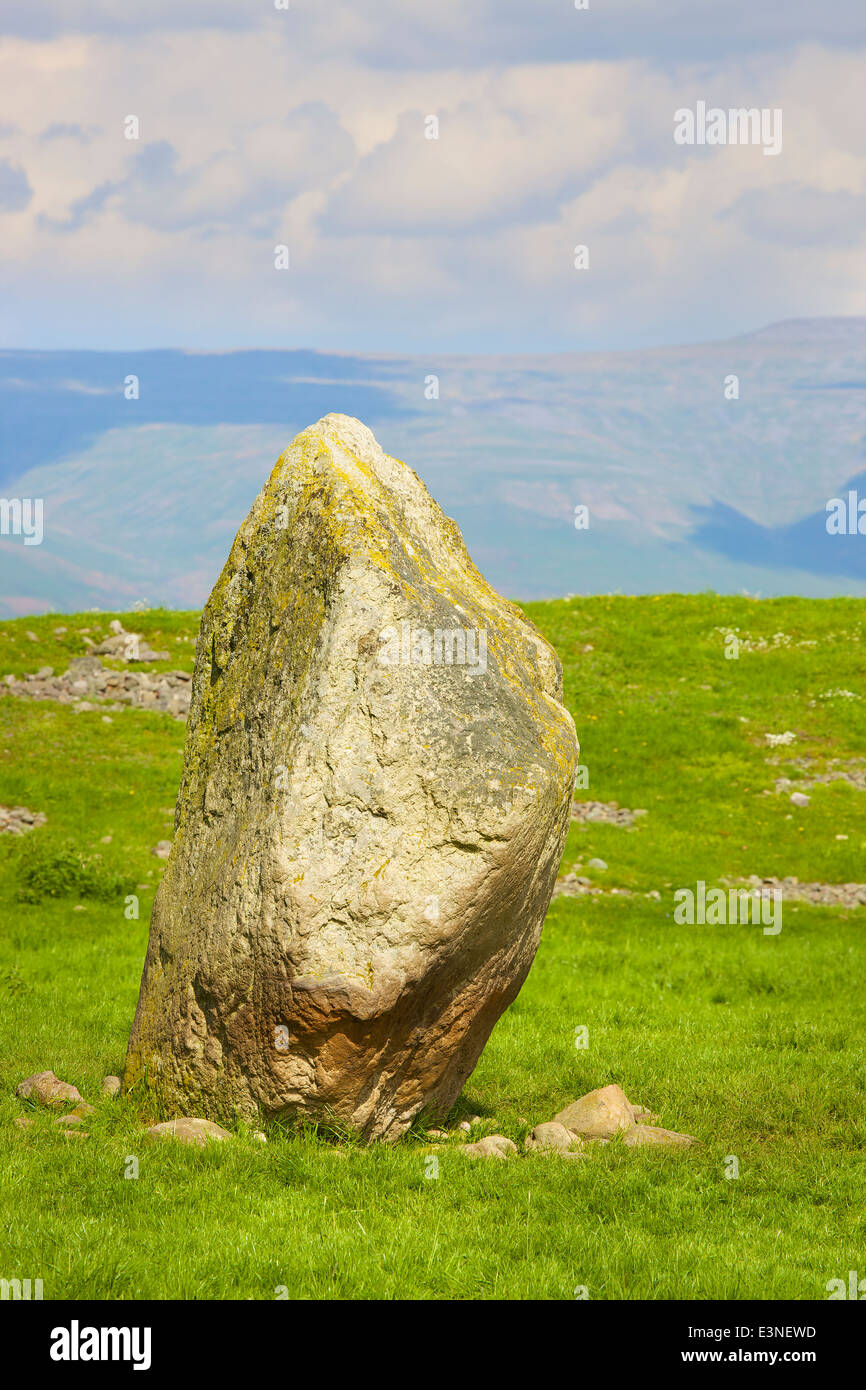 Mayburgh Henge Standing stone. Eamont Bridge, Penrith, Cumbria, England ...