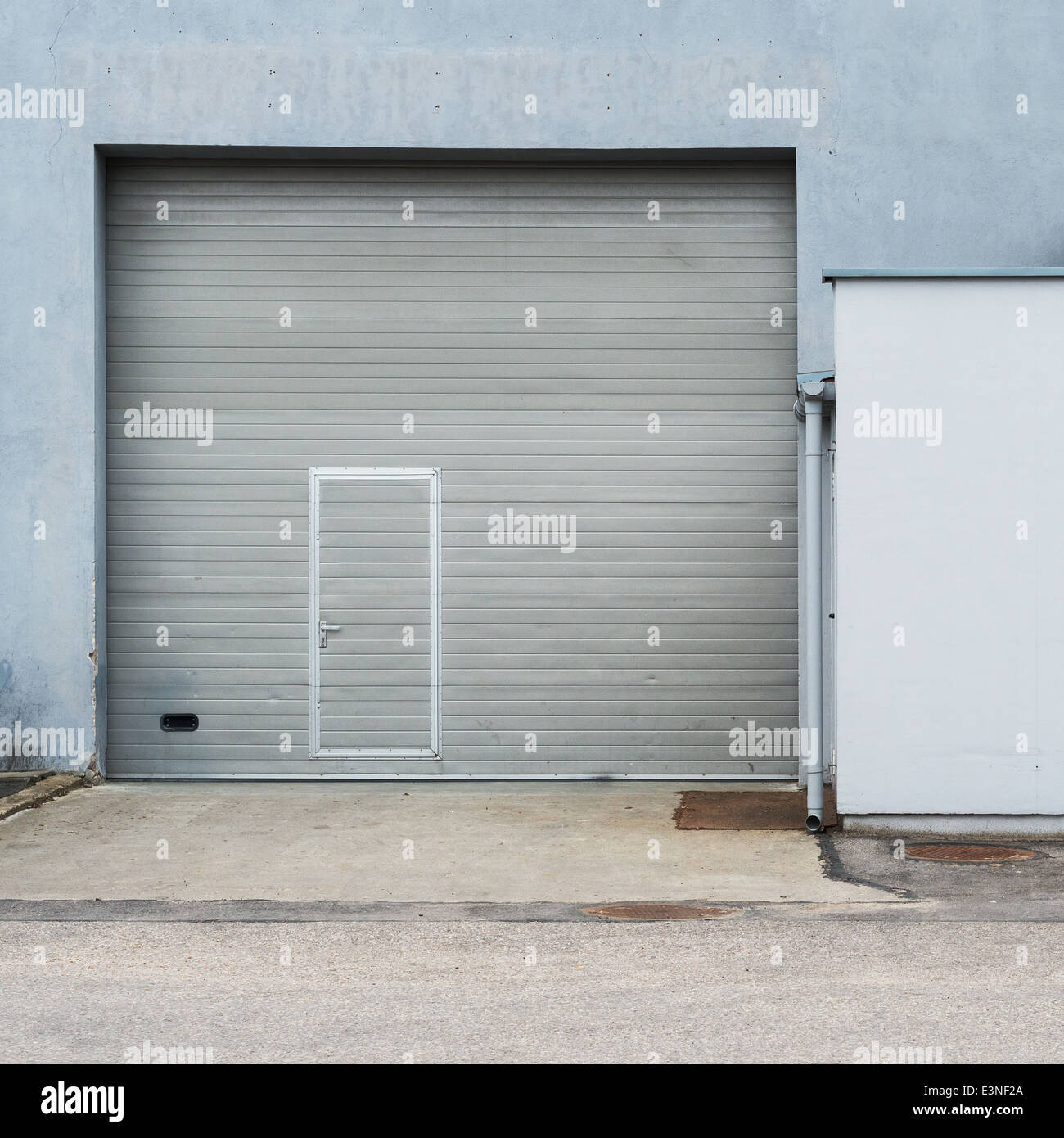 Urban background. Warehouse doors Stock Photo - Alamy
