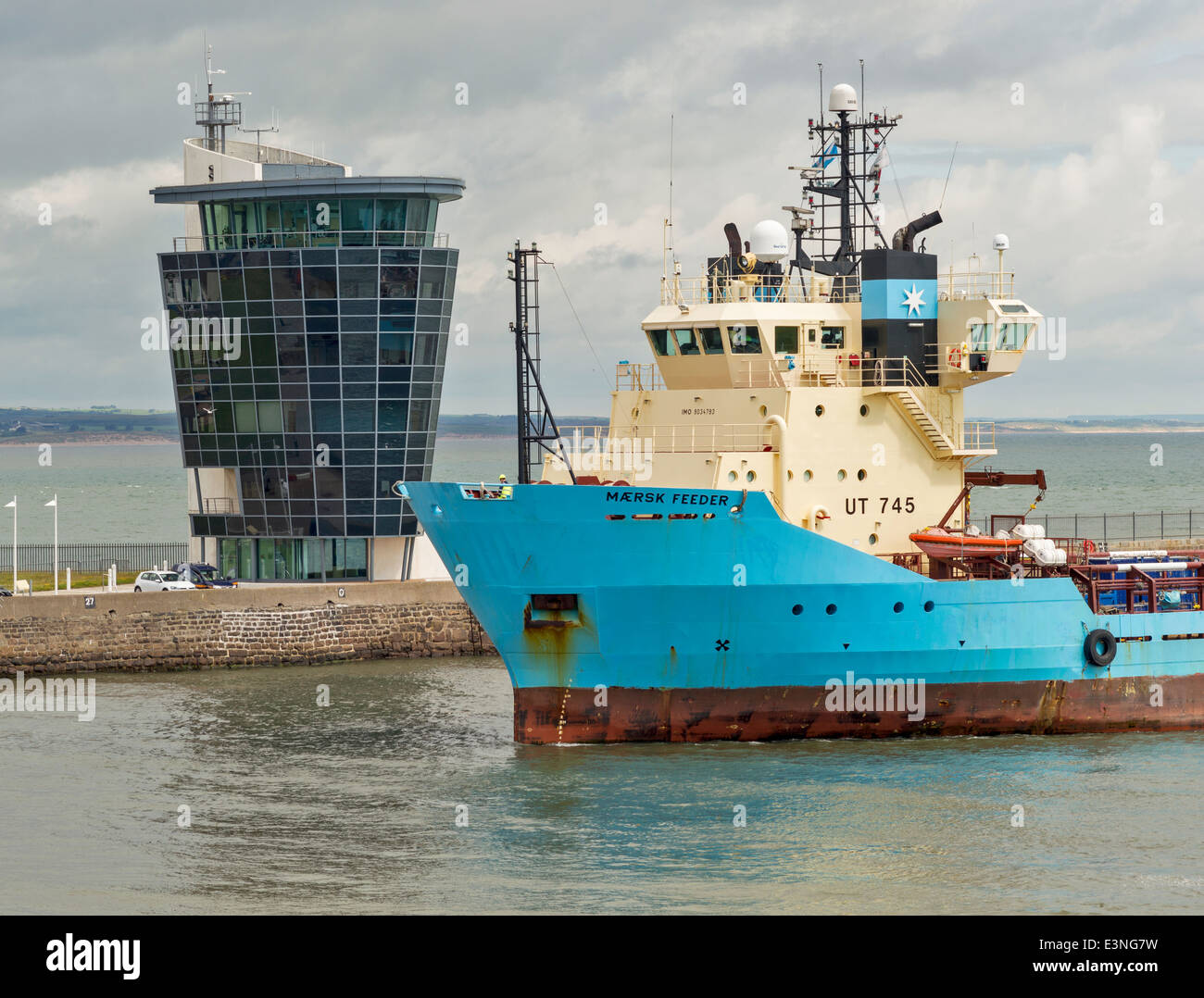 Oil Rig Supply Boat Stock Photos & Oil Rig Supply Boat Stock Images - Alamy