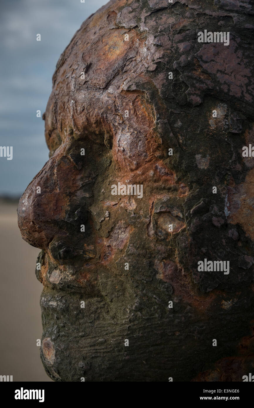 Anthony Gormley's "Another Place" at Sefton Beach Stock Photo - Alamy