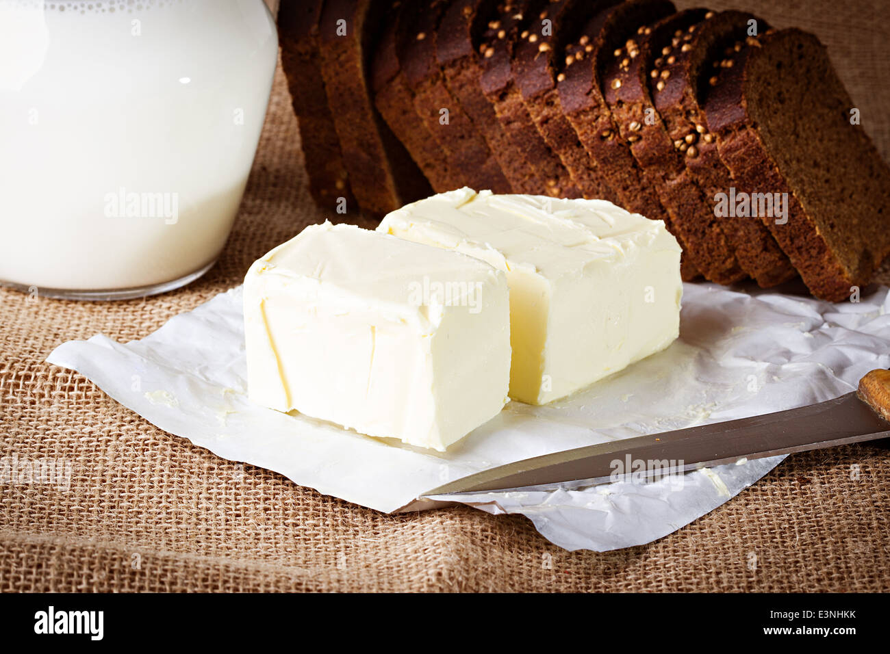 Spreading butter white bread hi-res stock photography and images - Alamy