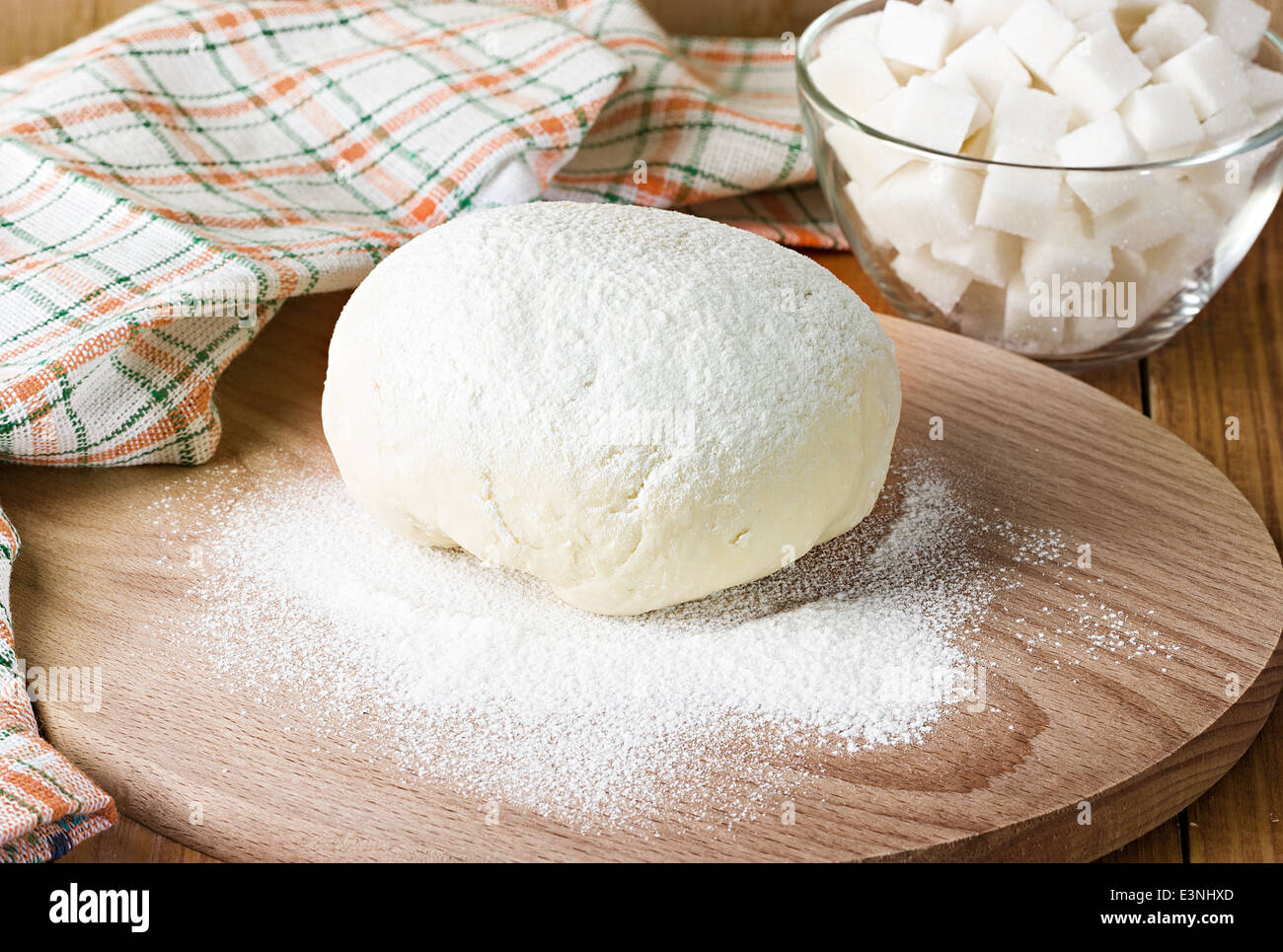 Dough flour pizza hi-res stock photography and images - Alamy
