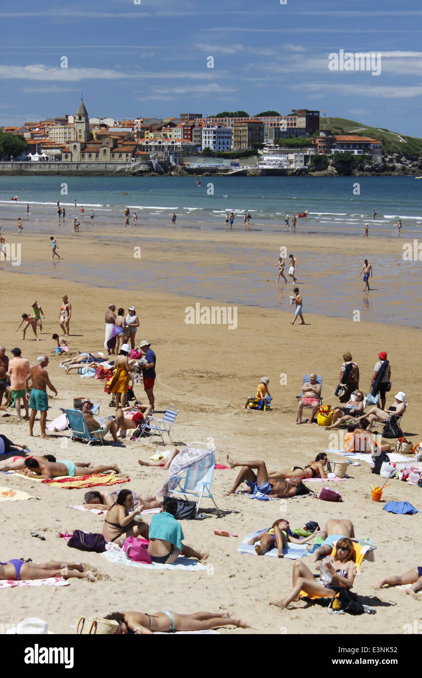 Xixon asturias hi-res stock photography and images - Alamy