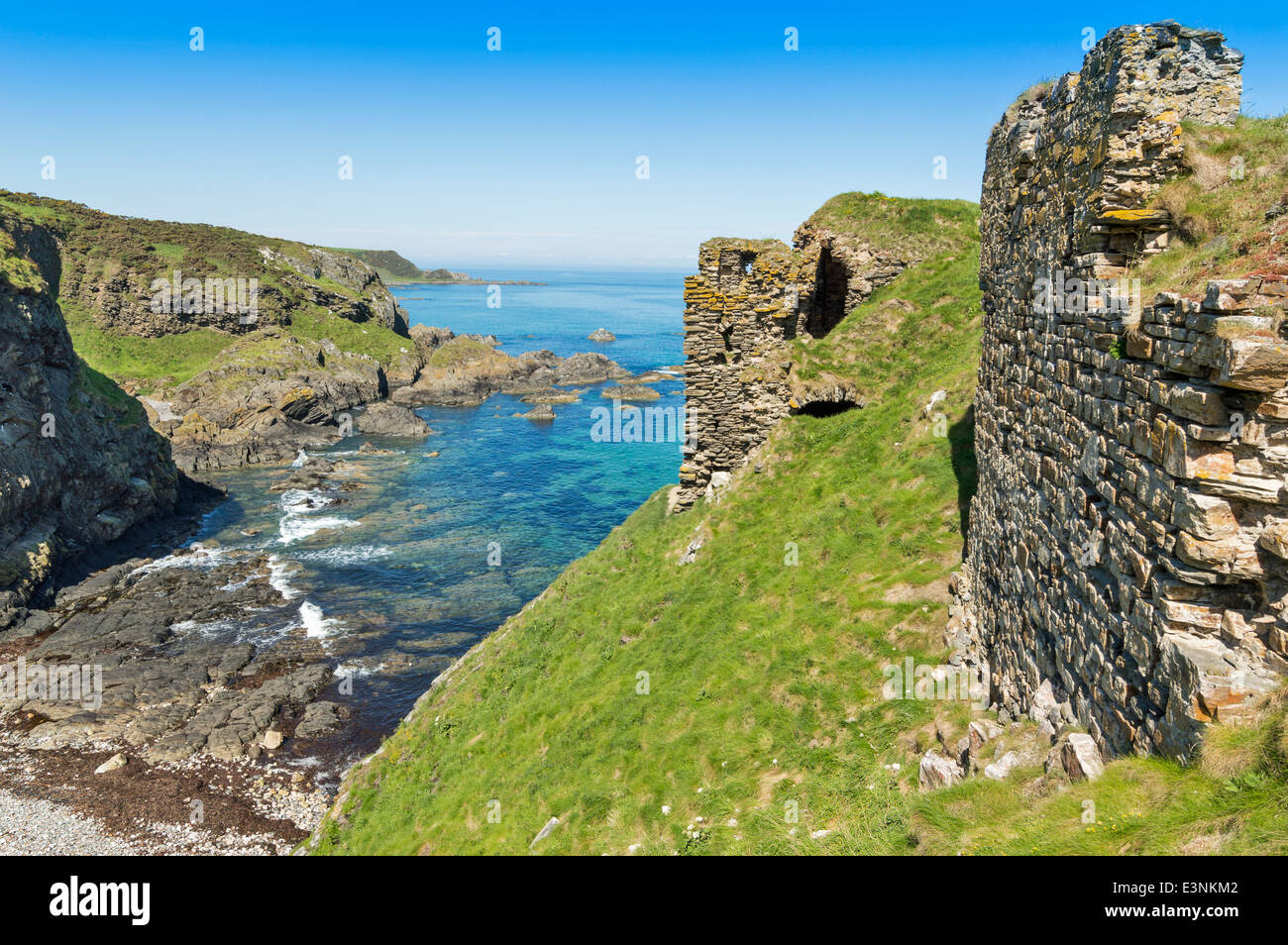 RUIN REMAINS OF FINDLATER CASTLE ON THE ABERDEENSHIRE COAST OF SCOTLAND ...