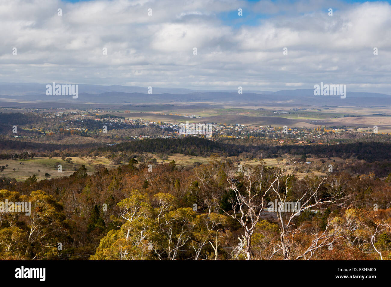 A view over Cooma from Mt Gladstone Lookout on a clear autumn day in ...