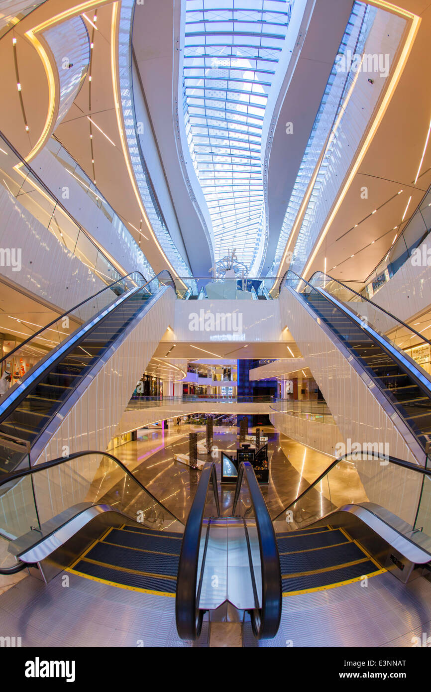 Kuwait City, Al Hamra Tower, includes a luxury business and shopping ...