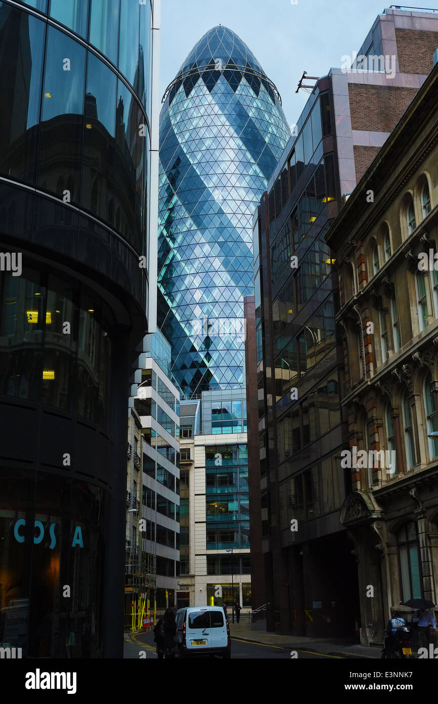 Gherkin London 30 St Mary Axe Stock Photo - Alamy