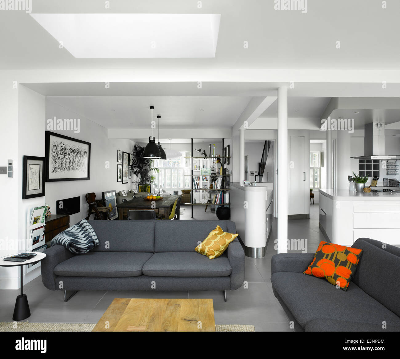 Barnet london houses hi-res stock photography and images - Alamy