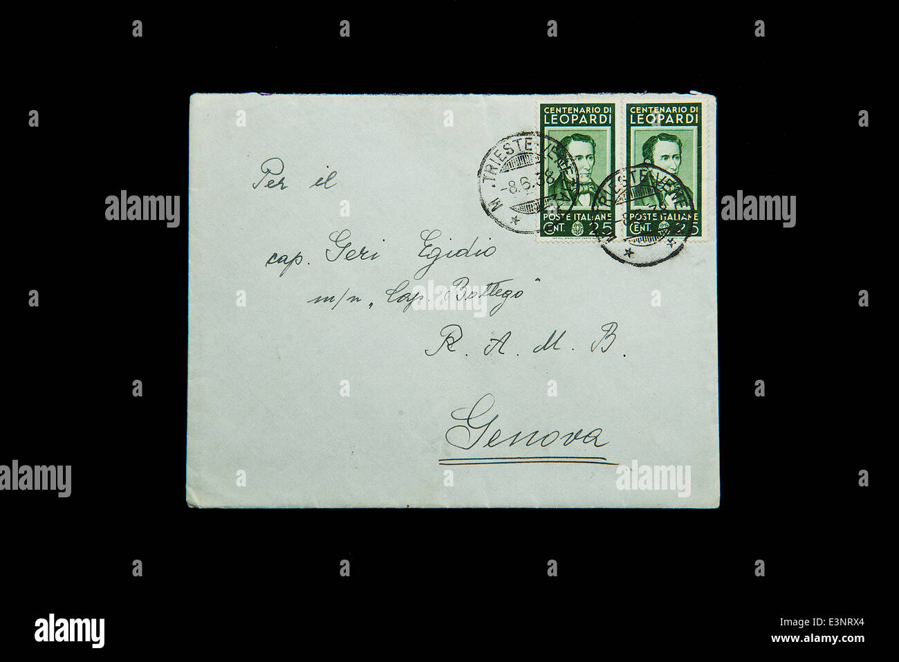 Stamp italy envelope hi-res stock photography and images - Alamy