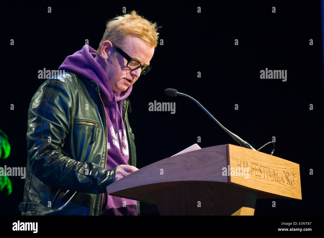 Chris Evans reading at Letters Live event at Hay Festival 2014 ©Jeff ...