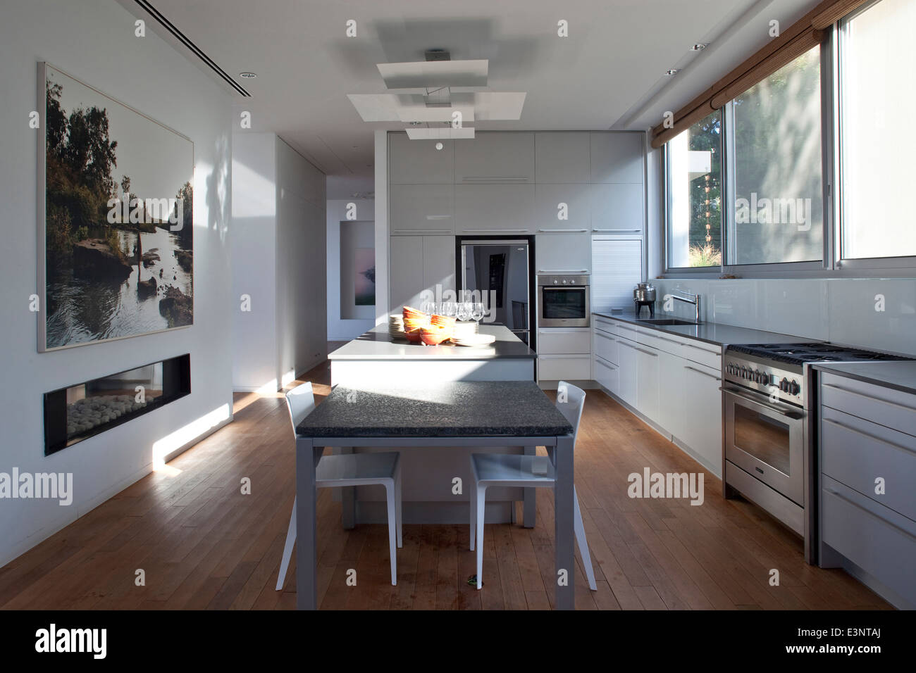 Open plan kitchen in L House, Israel, Middle East Stock Photo - Alamy