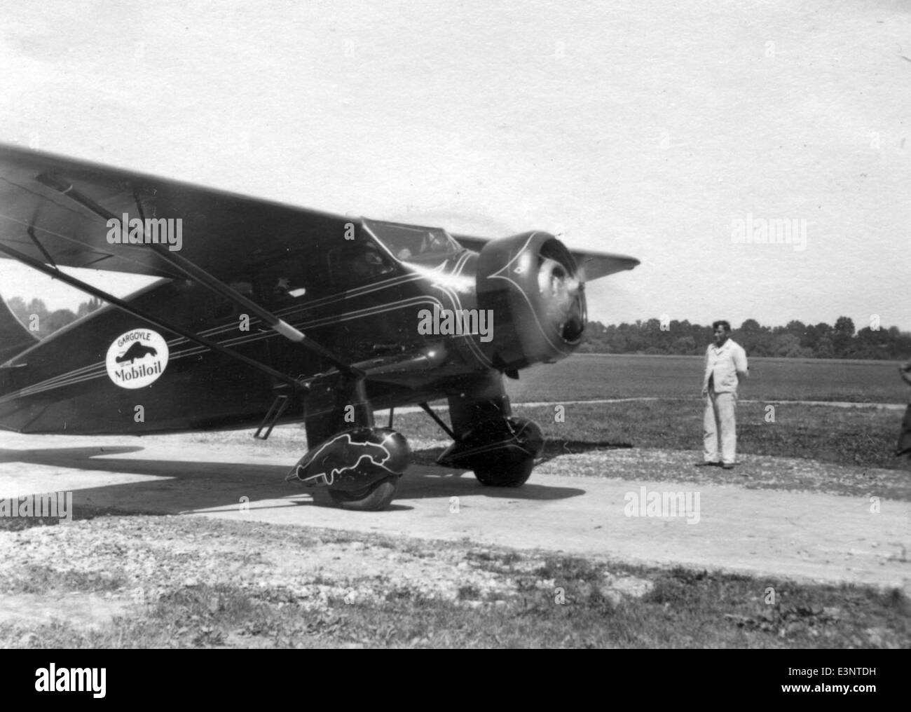 The Stinson R, registration NC12157 and serial number 8510, is a ...