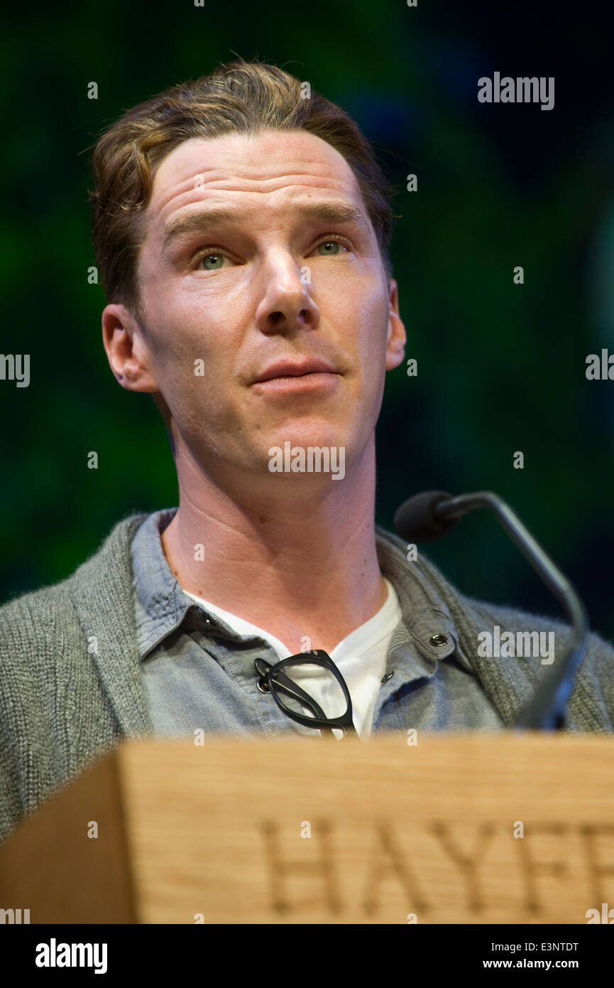 Benedict Cumberbatch reading at Letters Live event at Hay Festival 2014 ...