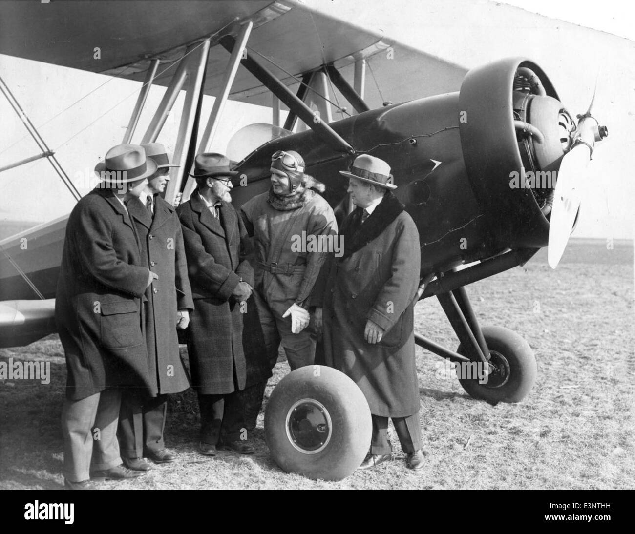 Aircraft pilot in white hi-res stock photography and images - Alamy