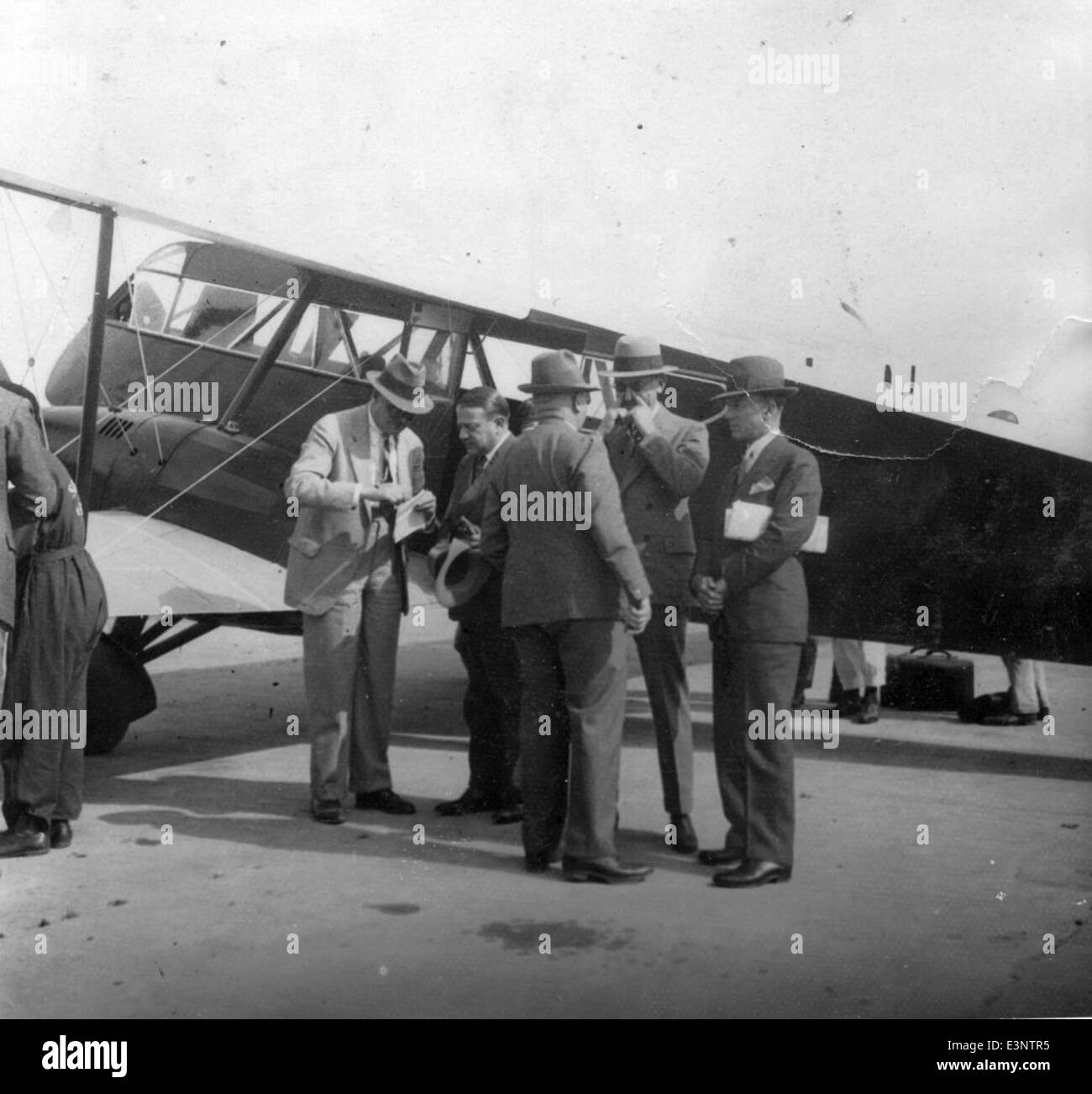 The de Havilland Dragon G-ACGK, registered AL79-085, was a notable ...