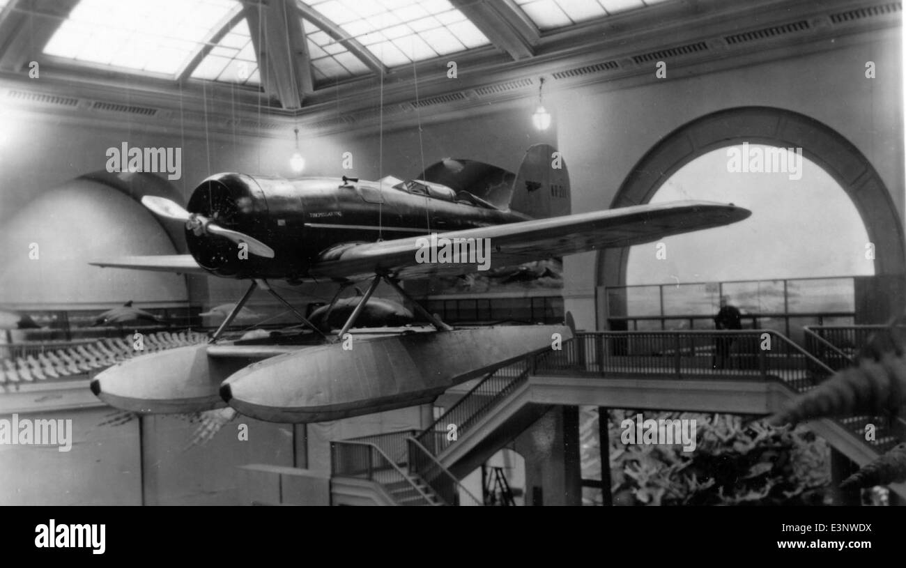 Lockheed sirius hi-res stock photography and images - Alamy