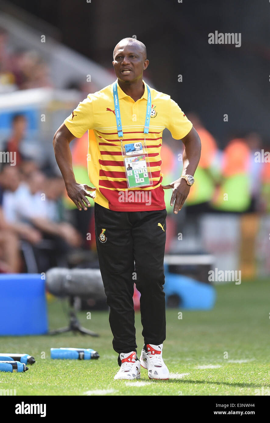 Ghana head coach hi-res stock photography and images - Alamy