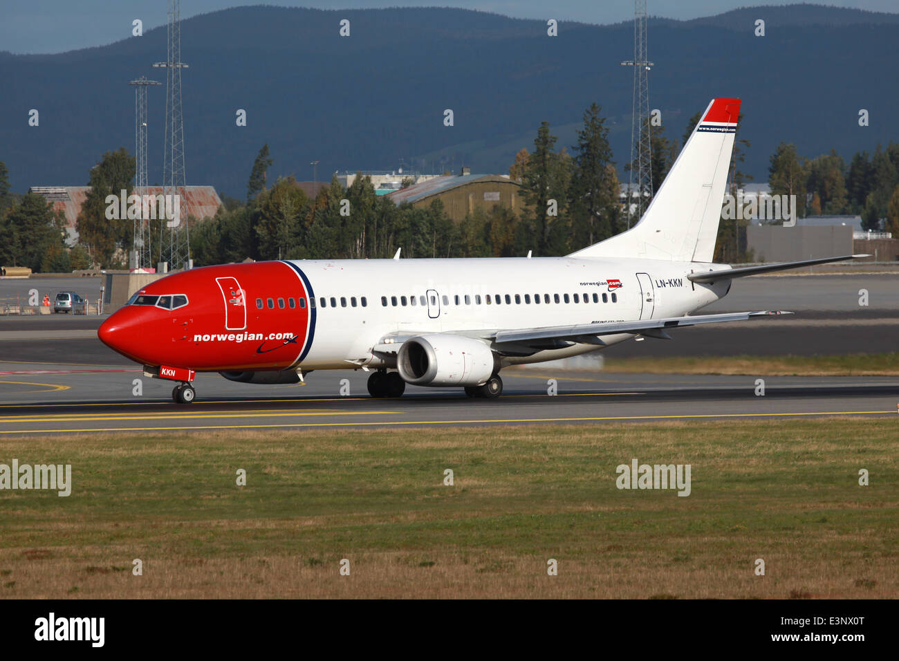 Norwegian Boeing 737-300 Stock Photo - Alamy
