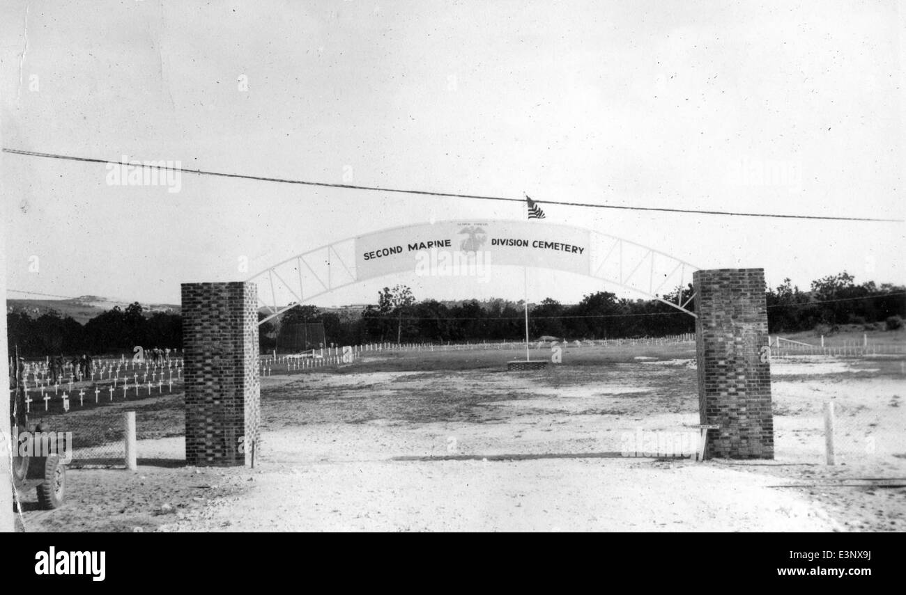 Super marine Black and White Stock Photos & Images - Alamy