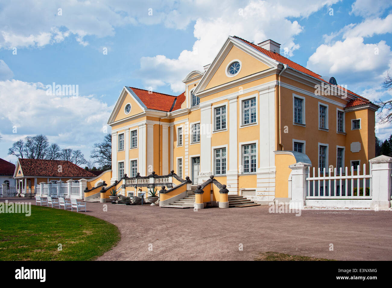 Estonian manor hi-res stock photography and images - Alamy