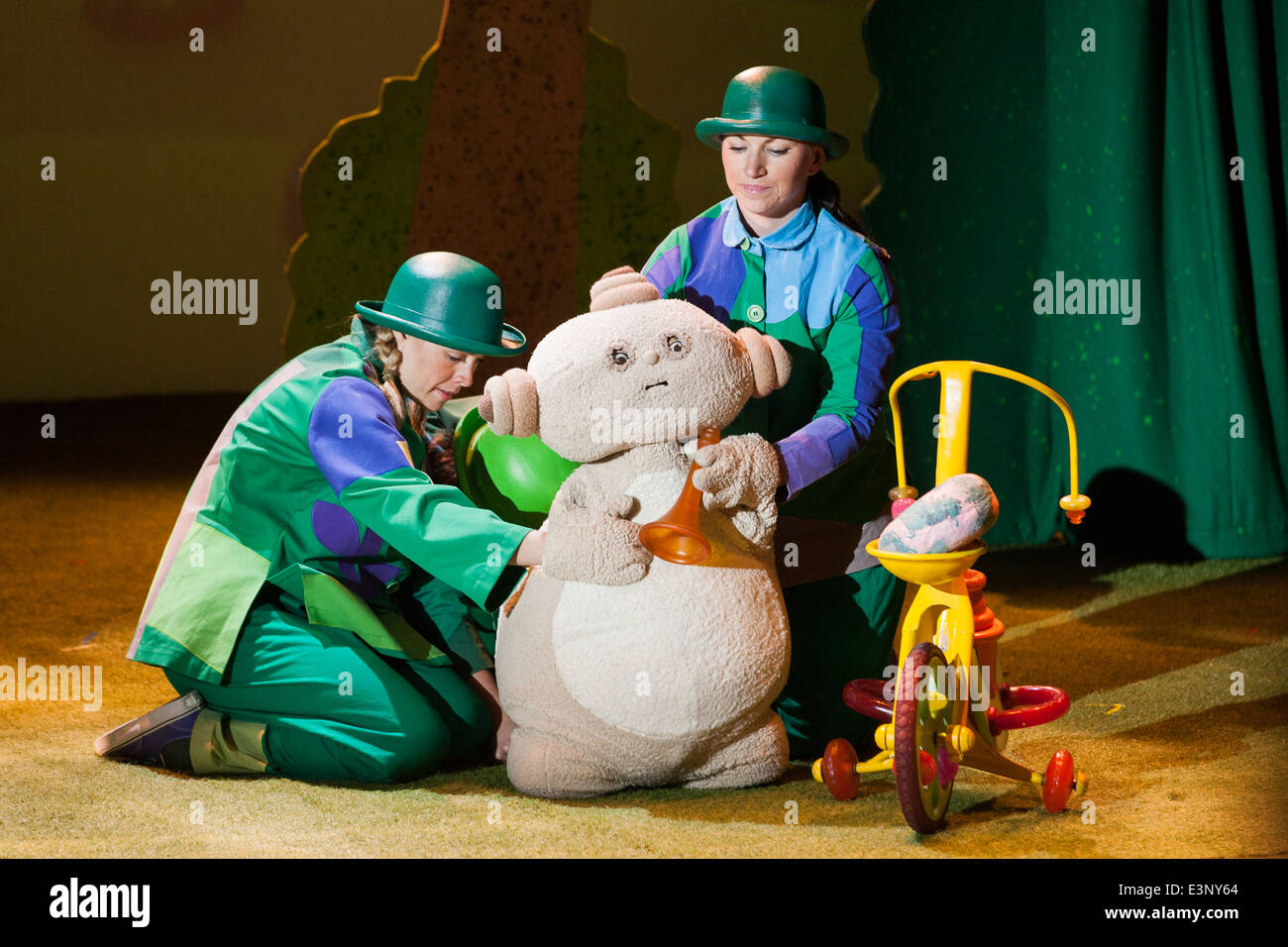 Makka pakka in night garden hi-res stock photography and images - Alamy