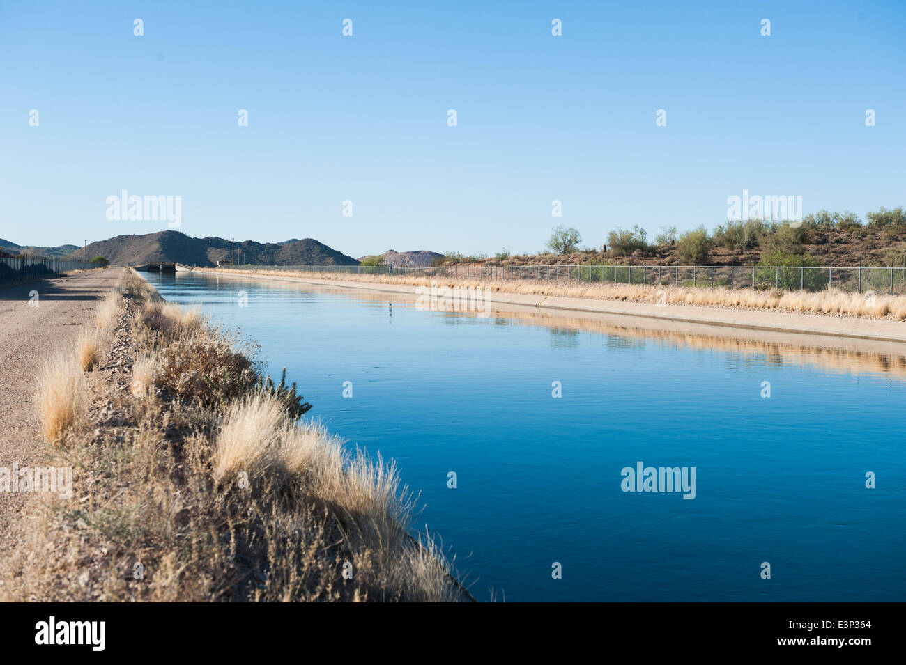 Mesa, Arizona, USA. 26th June, 2014. The CAP canal in Mesa, Ariz. is ...