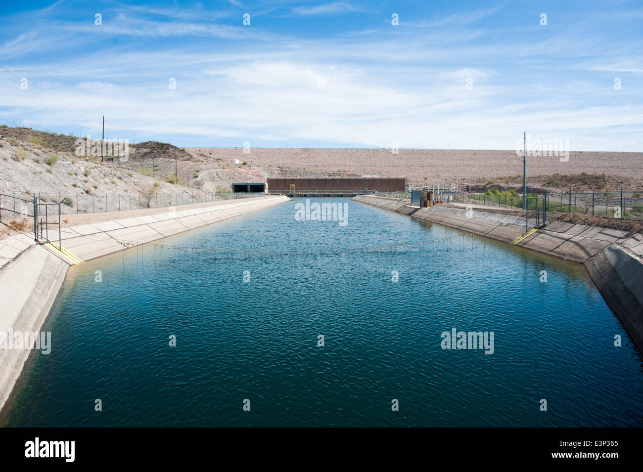 Central arizona project canal hi-res stock photography and images - Alamy