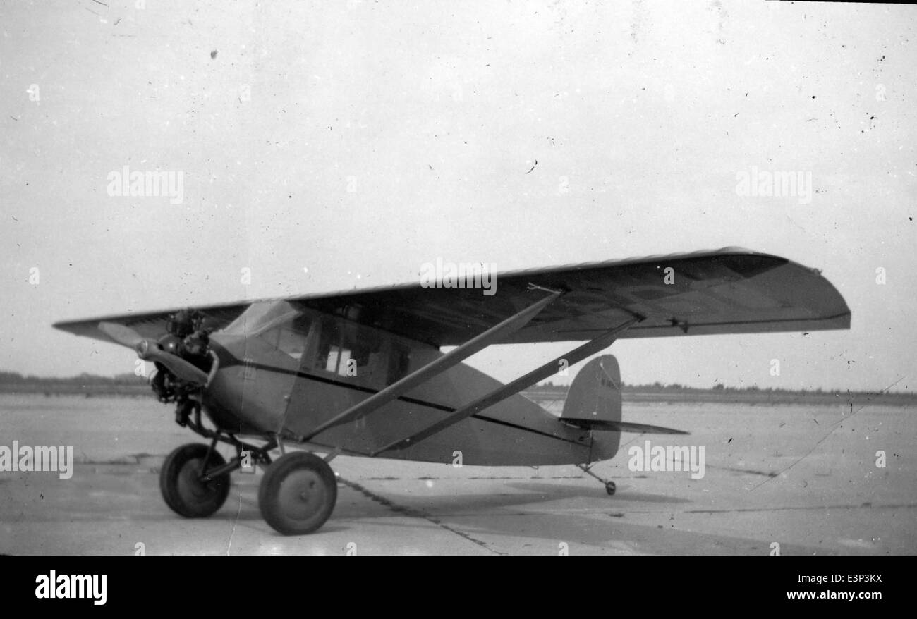 Cavalier aircraft hi-res stock photography and images - Alamy