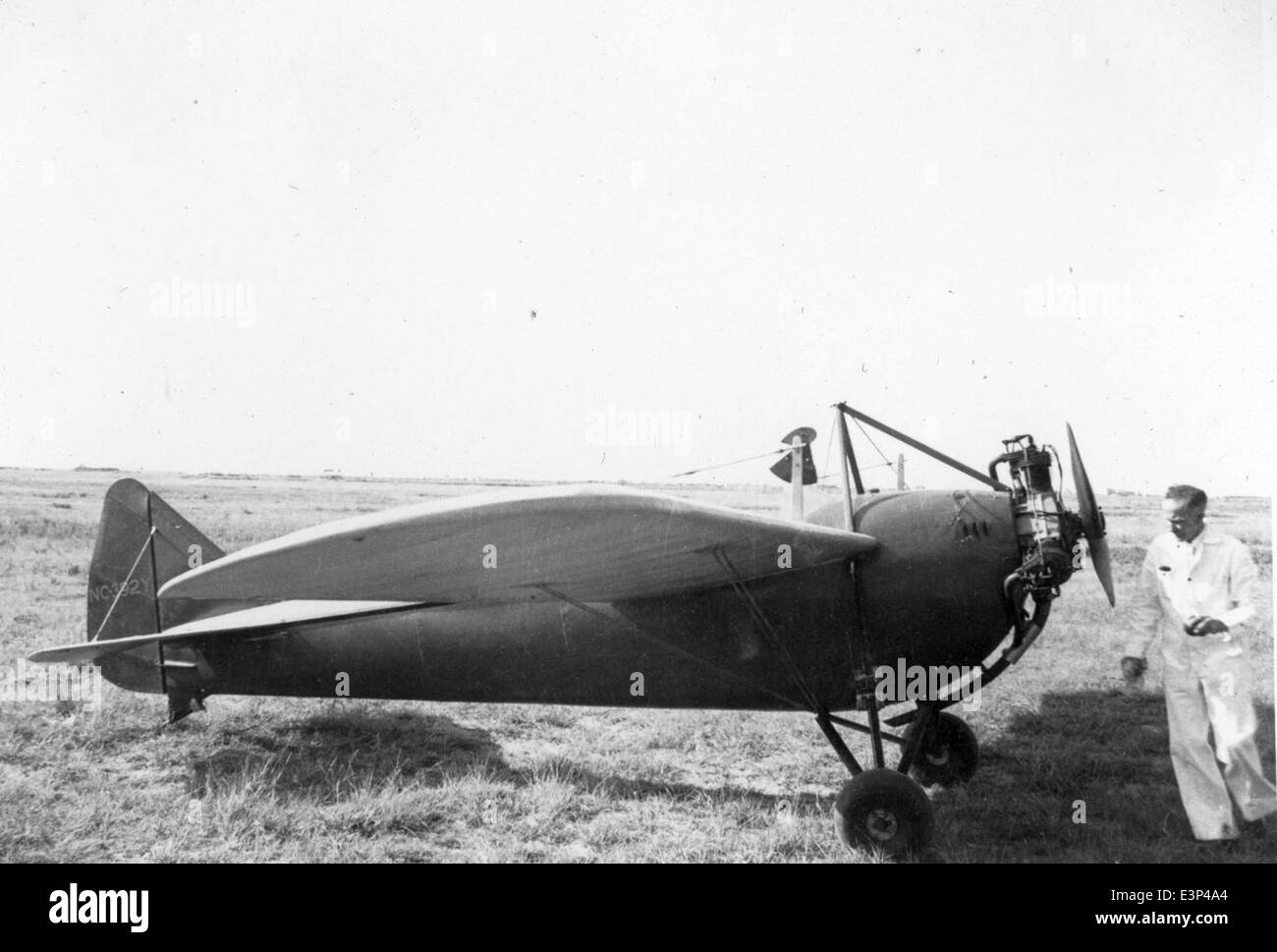 This image features the Buhl LA-1 Bull Pup, a light sport aircraft ...