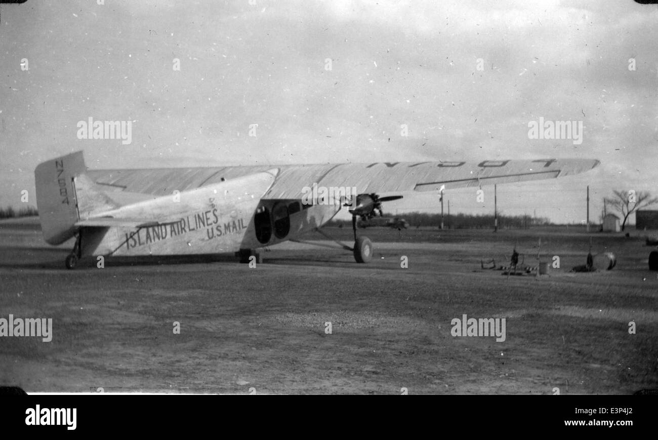R 790 whirlwind hi-res stock photography and images - Alamy