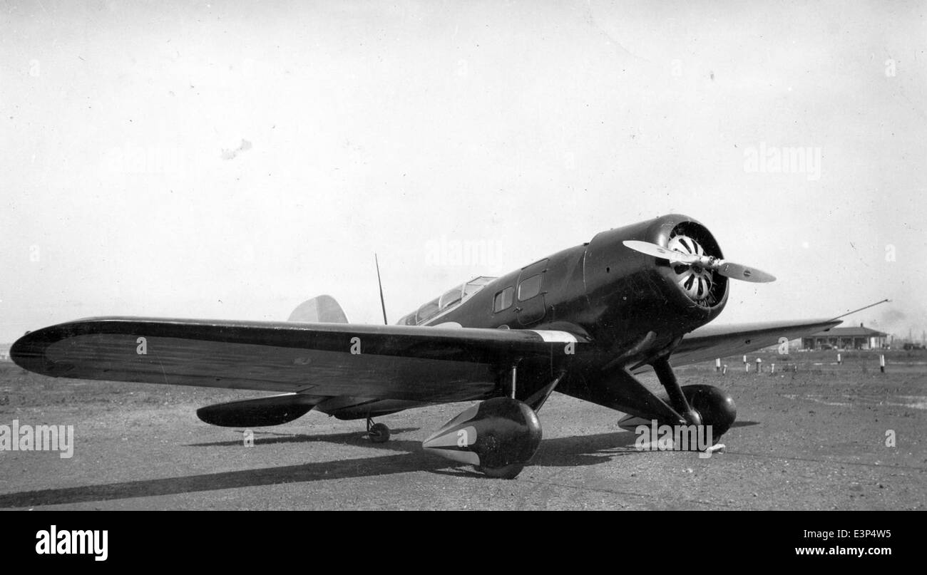 Lockheed sirius hi-res stock photography and images - Alamy