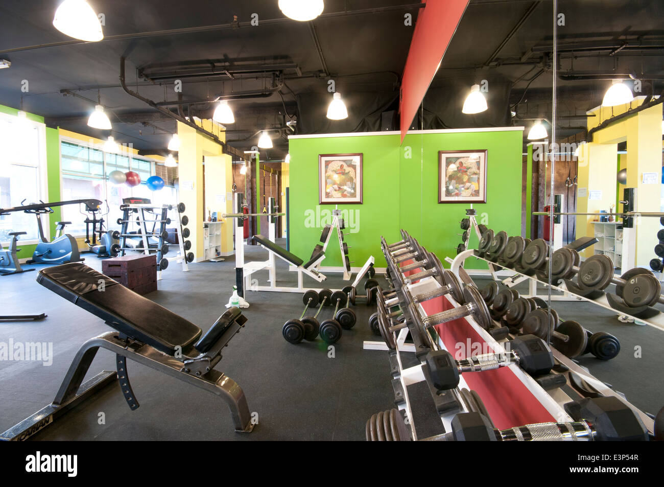 Interior of gym in Seattle, Washington, USA Stock Photo - Alamy