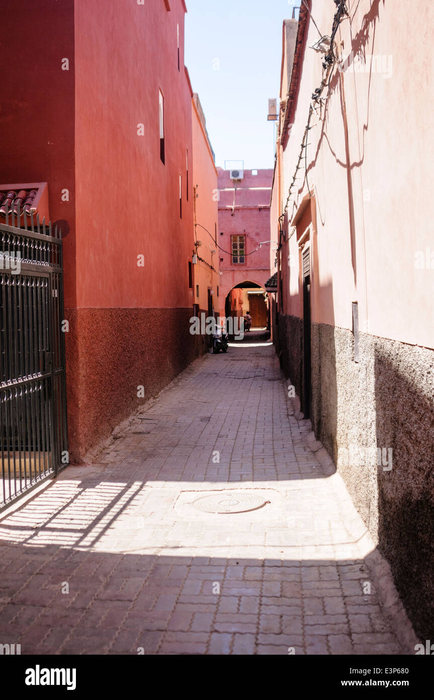 Narrow street with no people in Marrakech, Morocco Stock Photo - Alamy