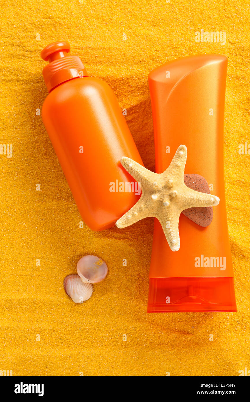 Sun care products Stock Photo - Alamy