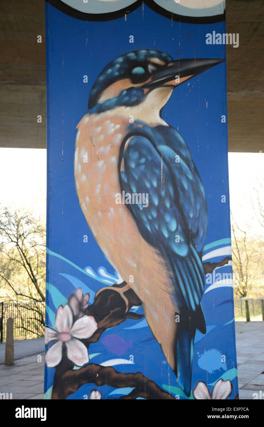 Bristol graffiti art hi-res stock photography and images - Alamy
