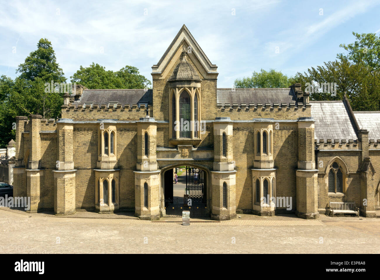 The Chapel - Highgate (West) Cemetery - Camden - London Stock Photo - Alamy