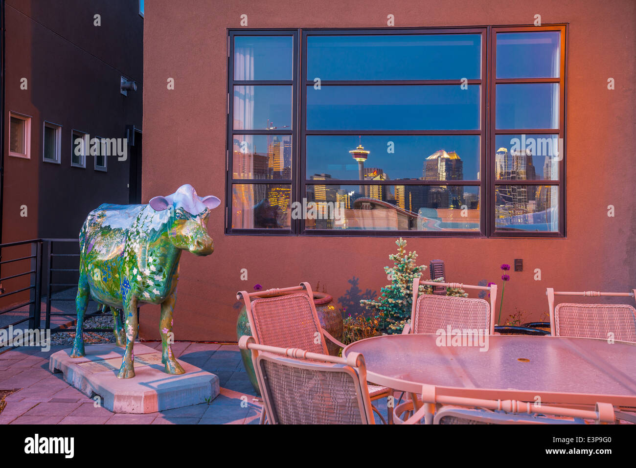 Skyline of calgary in alberta hi-res stock photography and images - Alamy