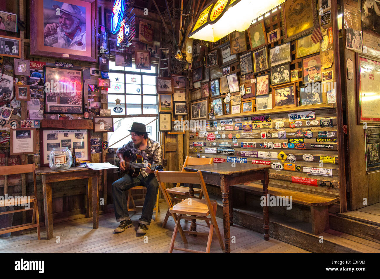 David harris hi-res stock photography and images - Alamy