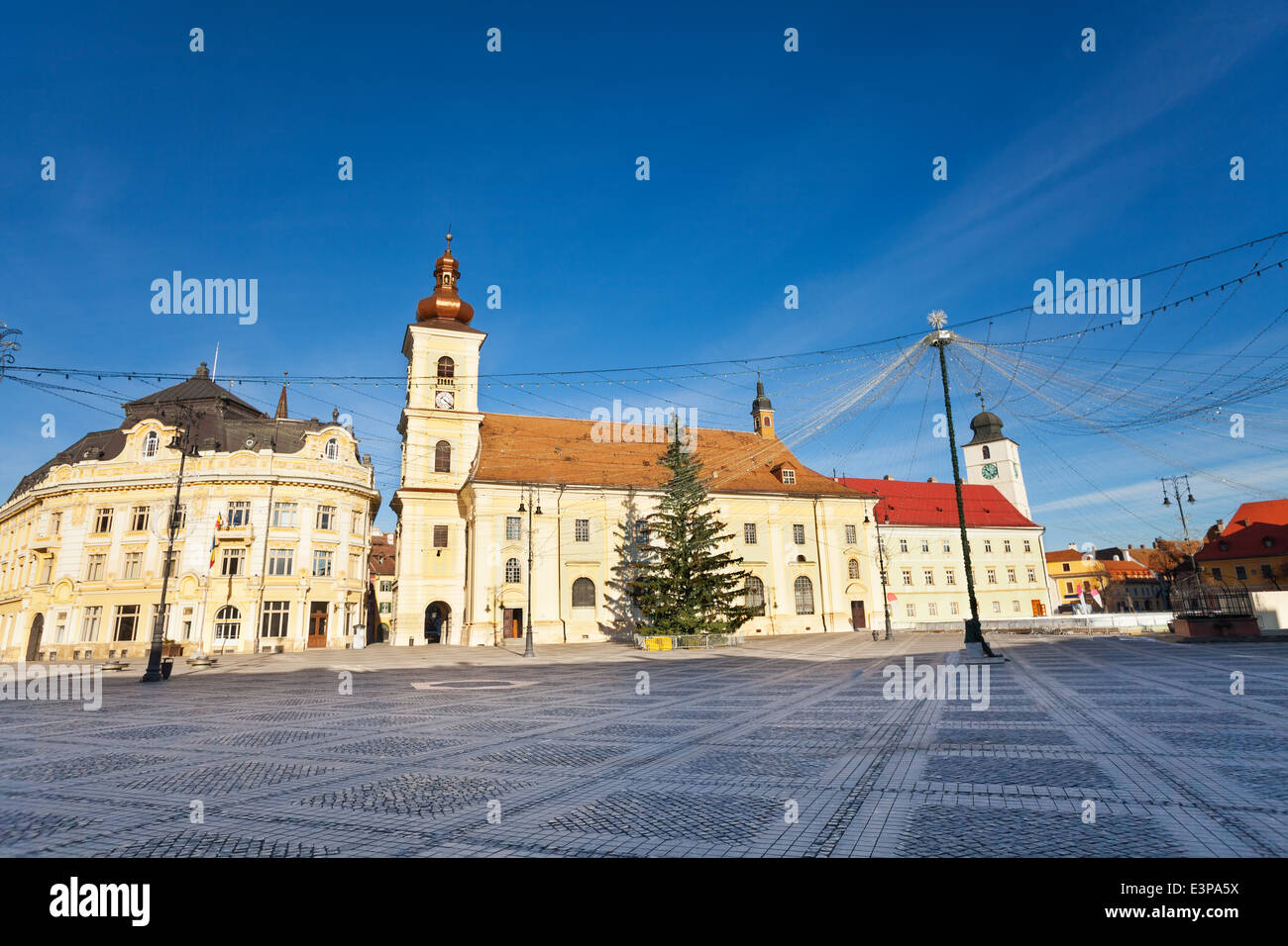 View piata mare hi-res stock photography and images - Alamy
