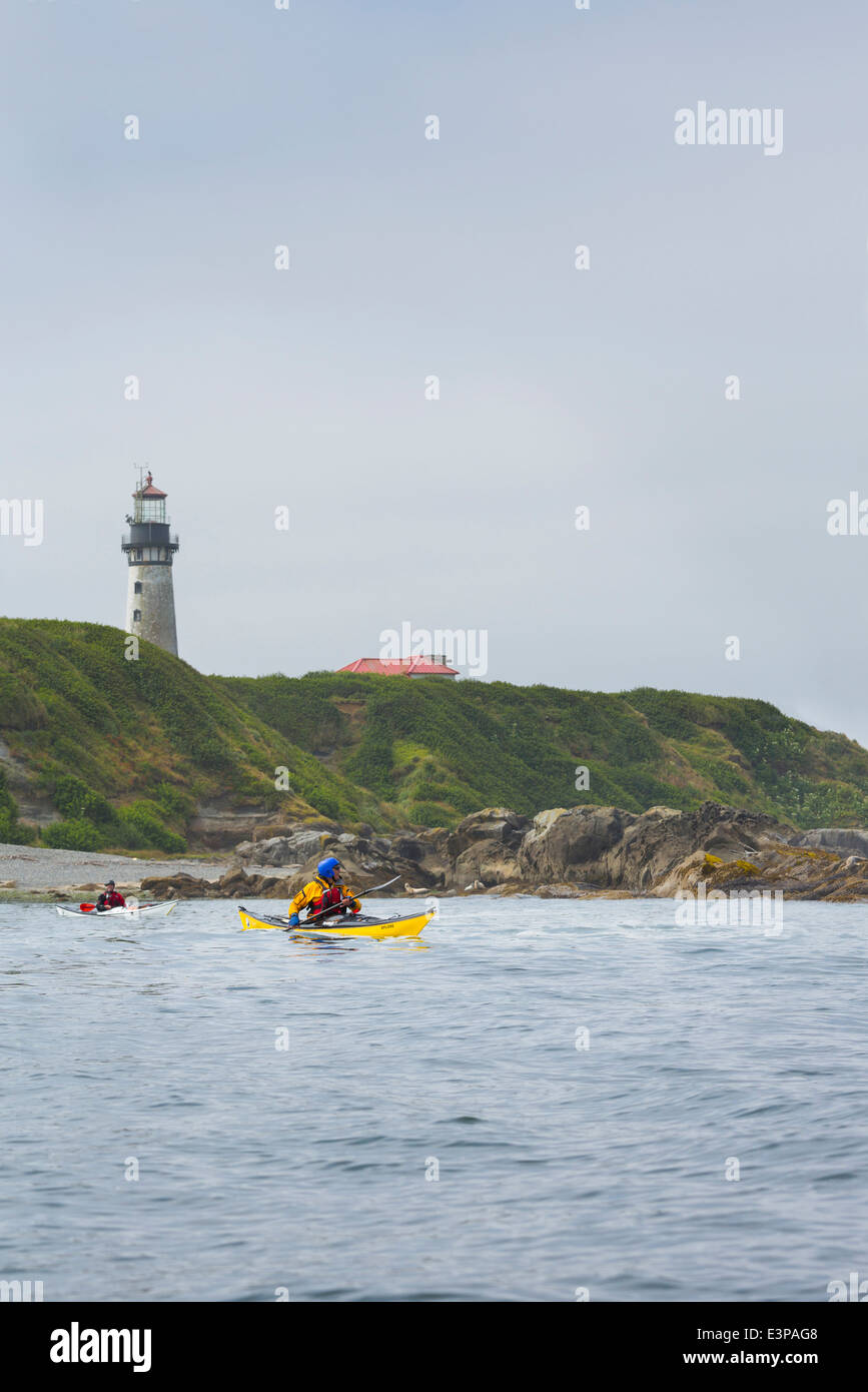 Destruction island lighthouse hi-res stock photography and images - Alamy