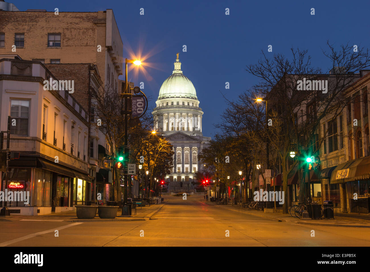 Madison wisconsin state street hi-res stock photography and images - Alamy